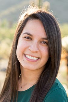 Sarah Colwell's Instagram, Twitter & Facebook on IDCrawl